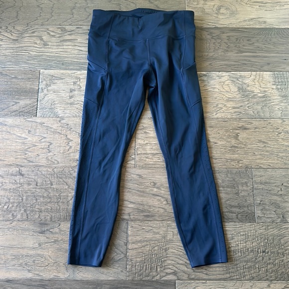 Athleta | Pants & Jumpsuits | Athleta Contender Laser Cut 78 Tight ...